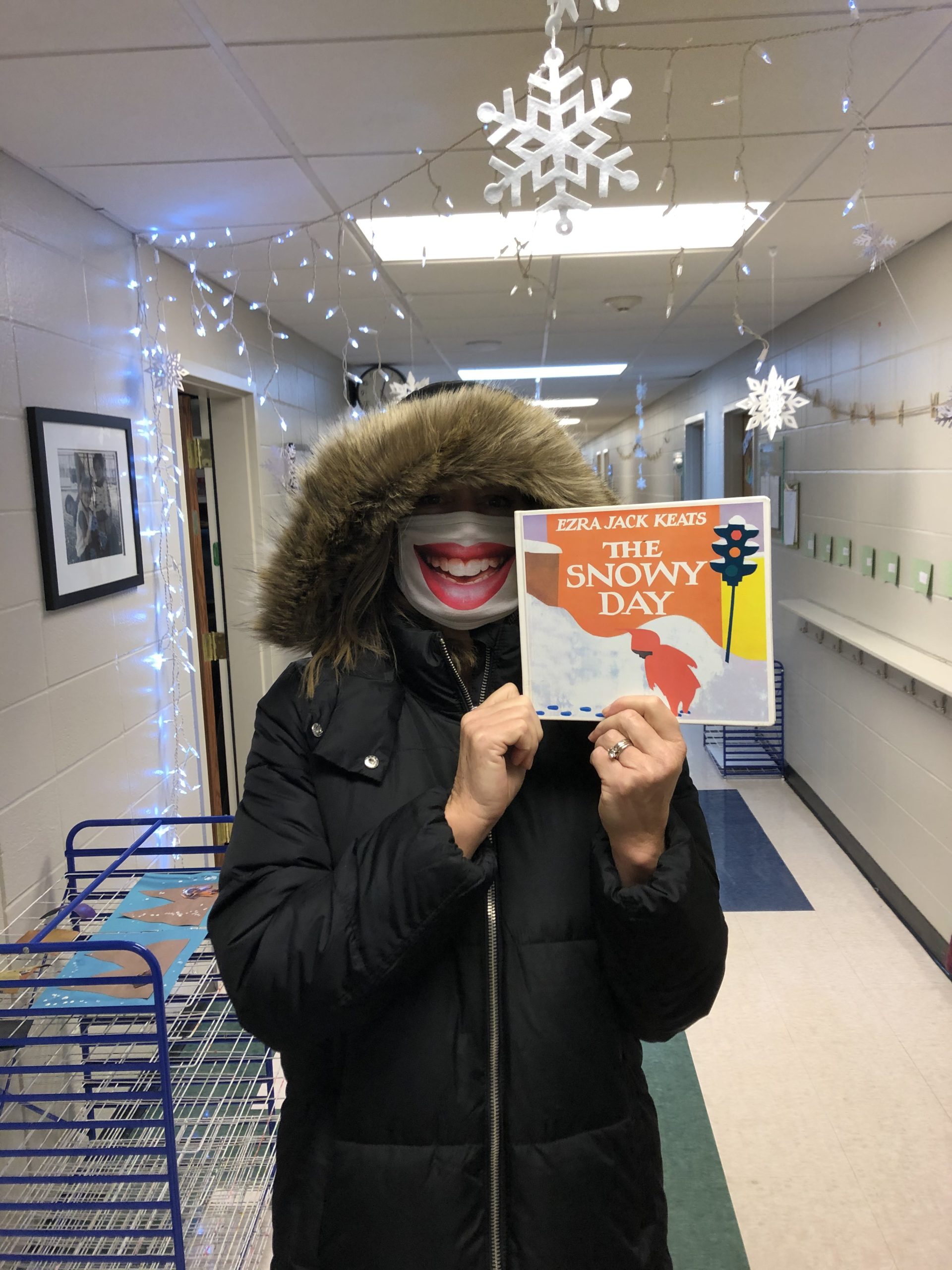 THE SNOWY DAY by Ezra Jack Keats - Stories with Miss Library