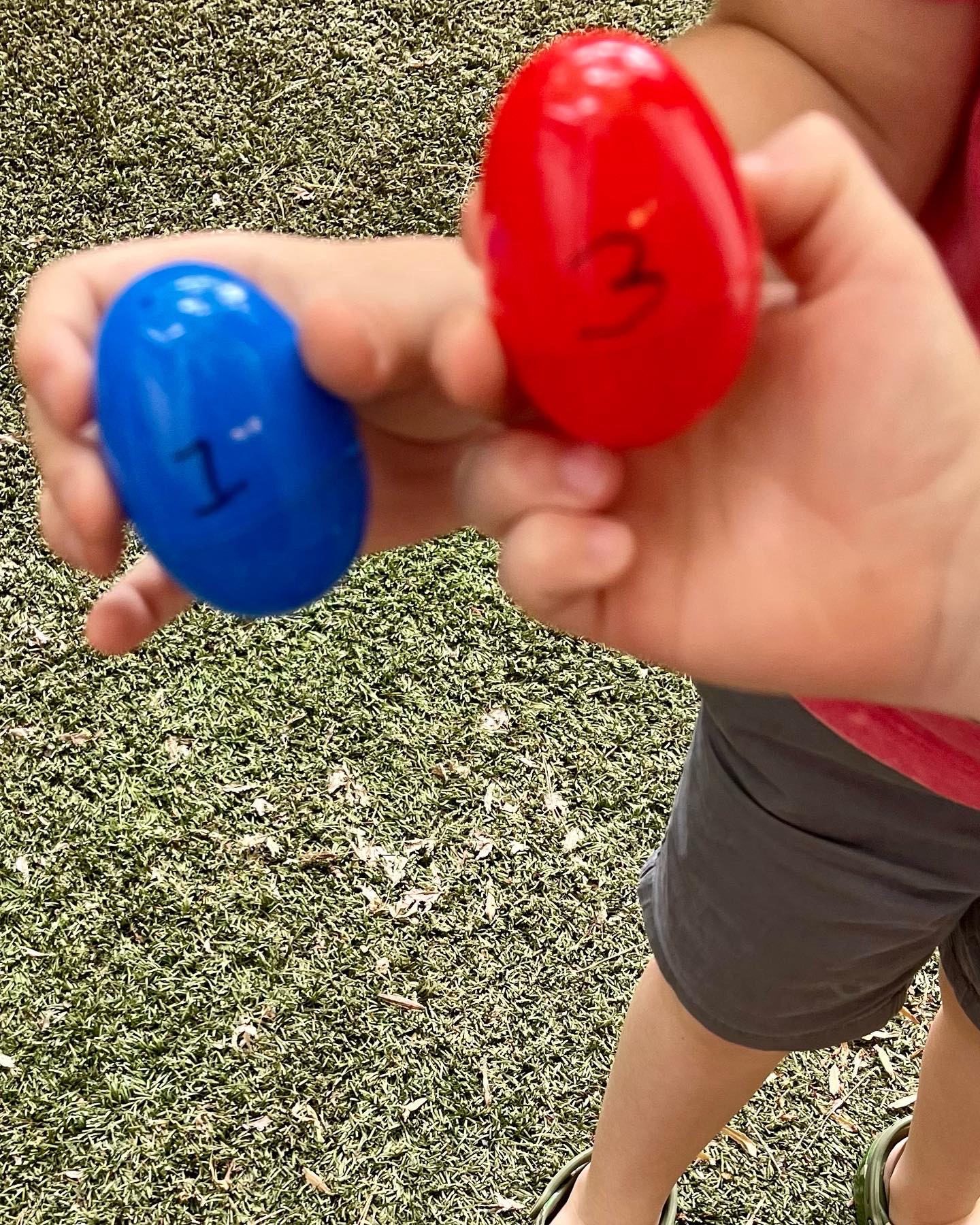 10 EASTER EGG HUNTERS – A HOLIDAY COUNTING BOOK – Stories with Miss ...