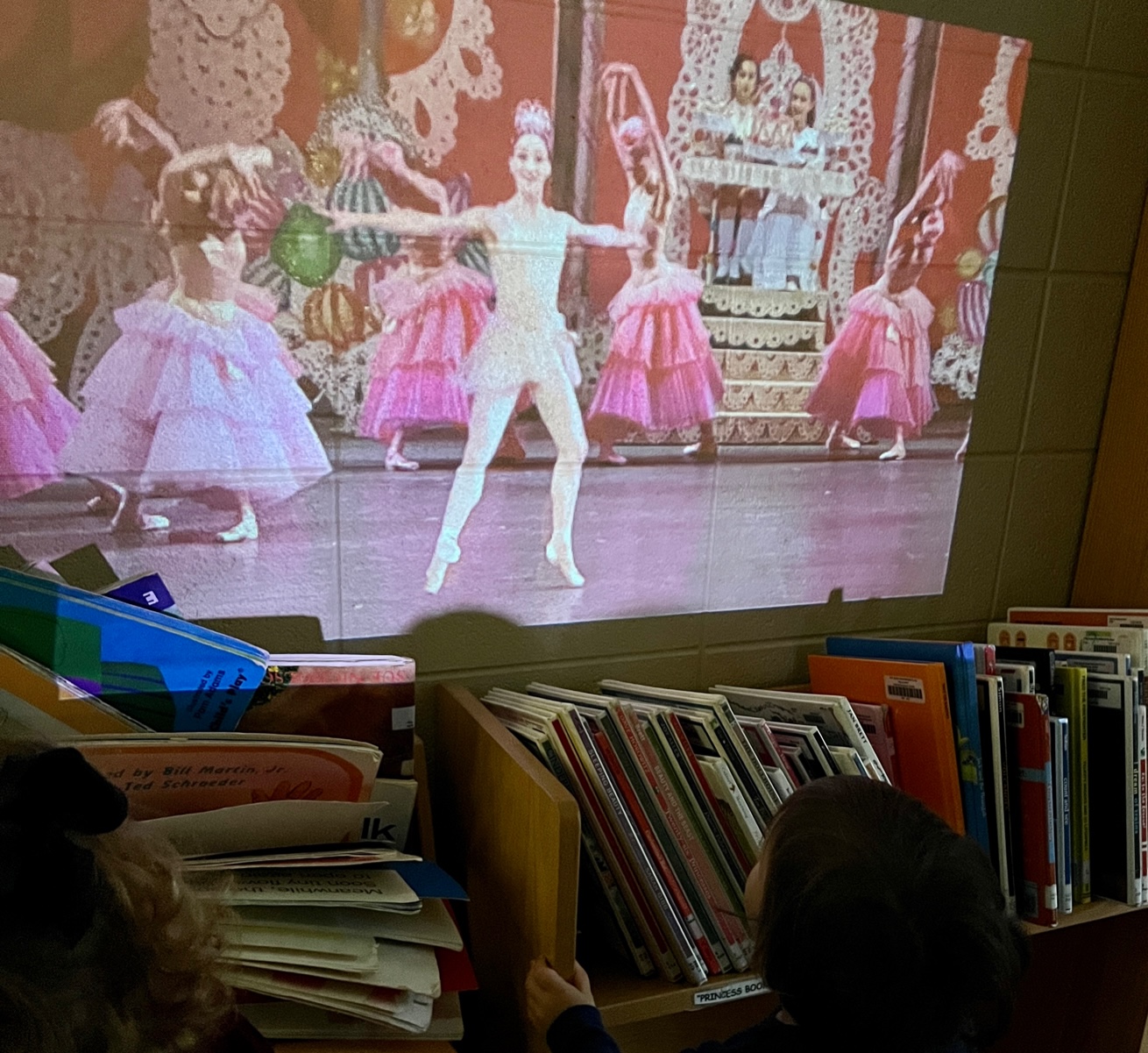 THE NUTCRACKER by Susanna Davidson, illustrated by Anna Luraschi ...